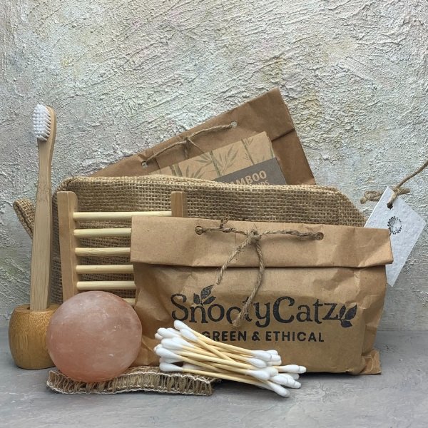 Our Top 10 Plastic-Free Essentials - Snooty Catz